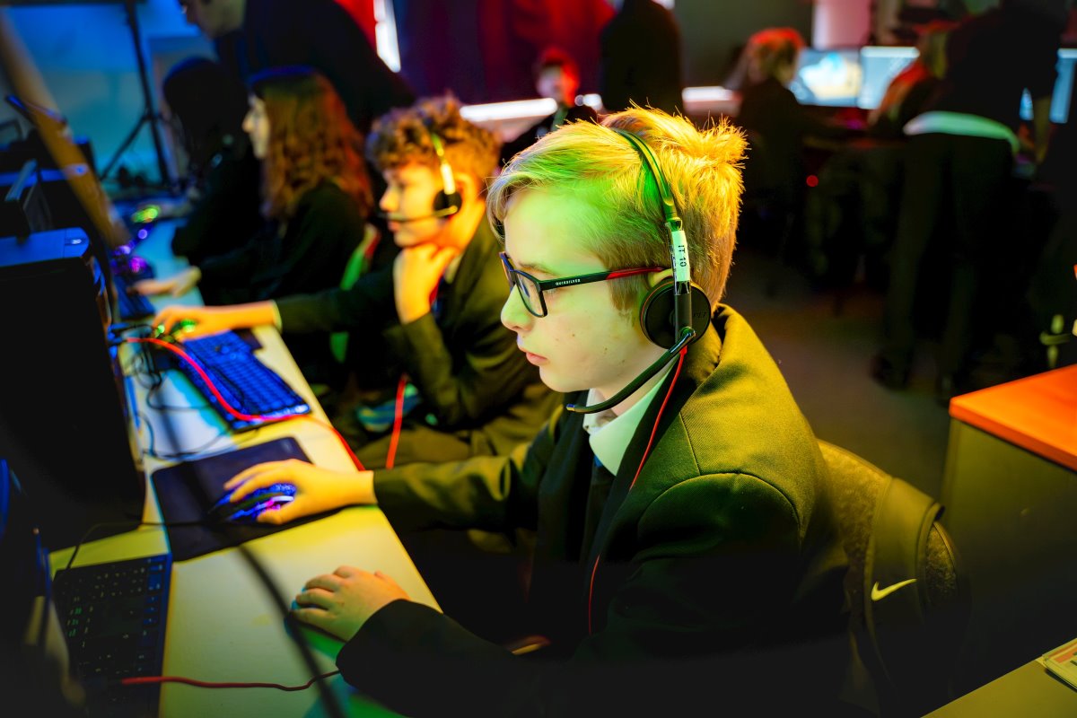 Internet Safety | Moon Hall School